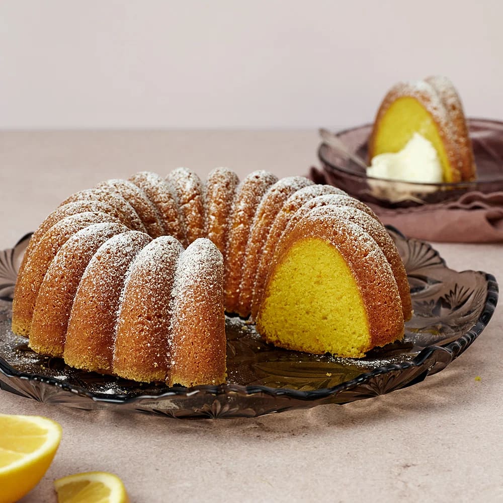 Saffranskaka med apelsin | Recept ICA.se