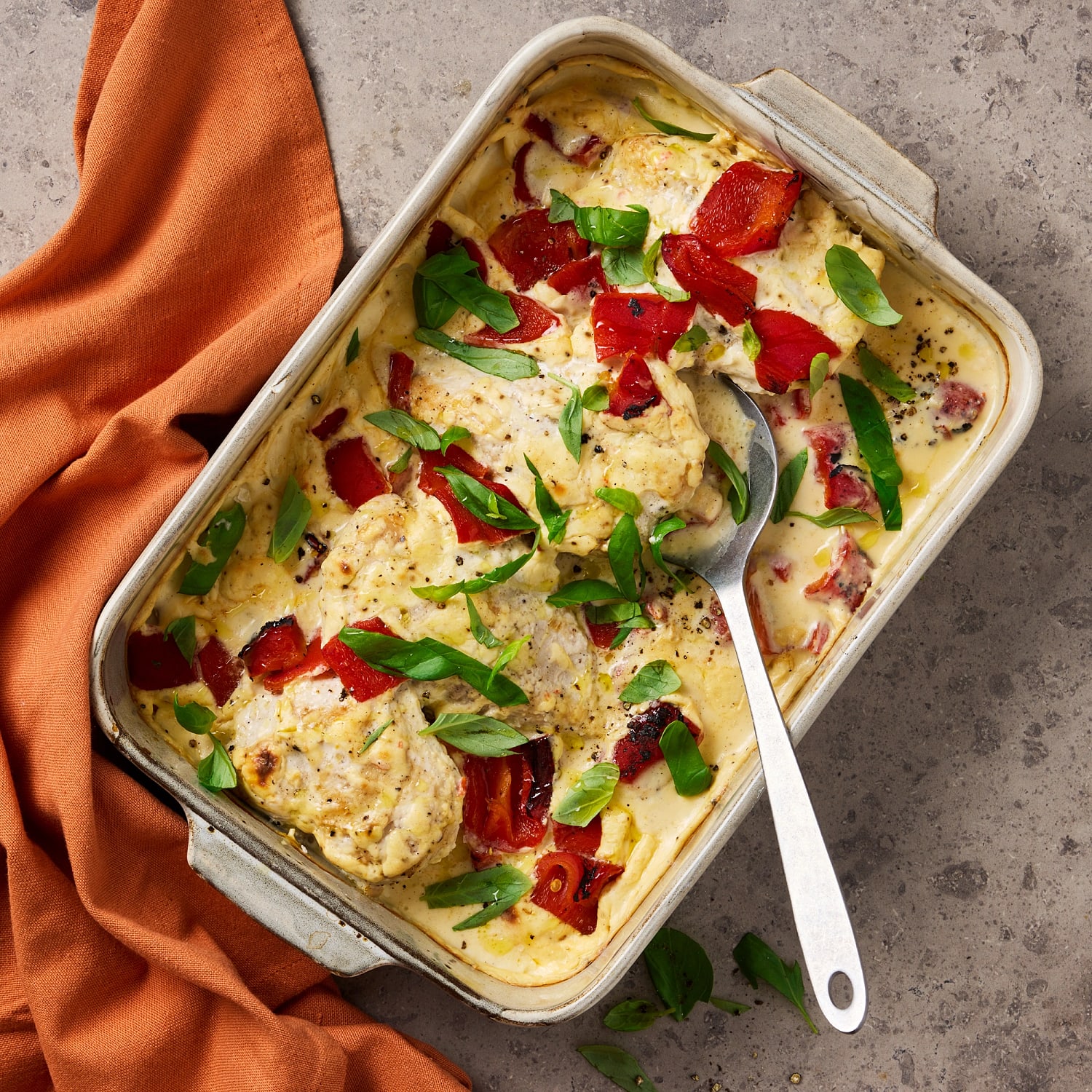 Kyckling i krämig sås | Recept ICA.se