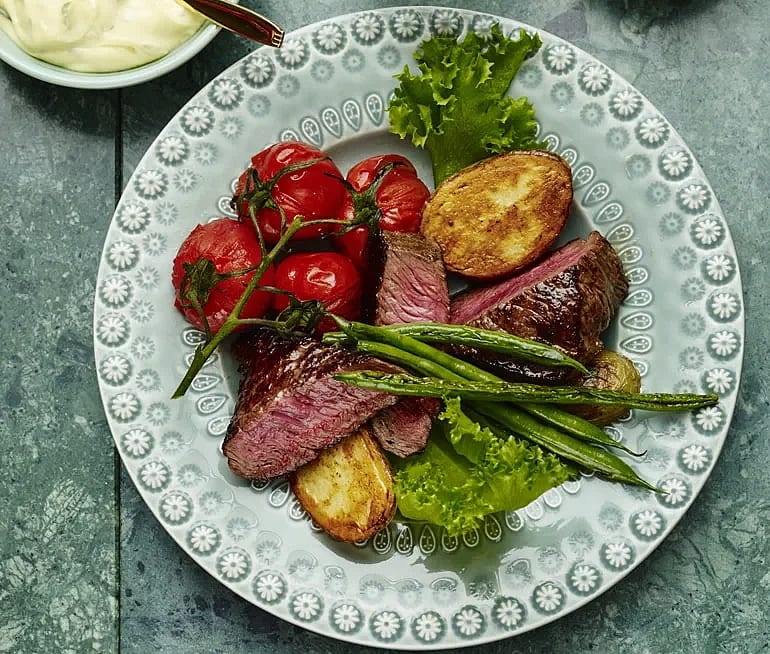 Rostas med tomat och haricots verts | Recept ICA.se