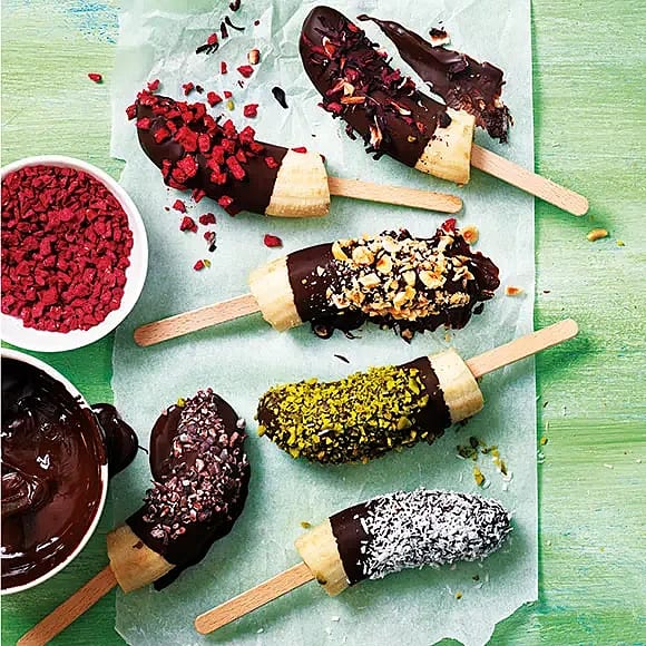 Bananglass på pinne | Recept ICA.se