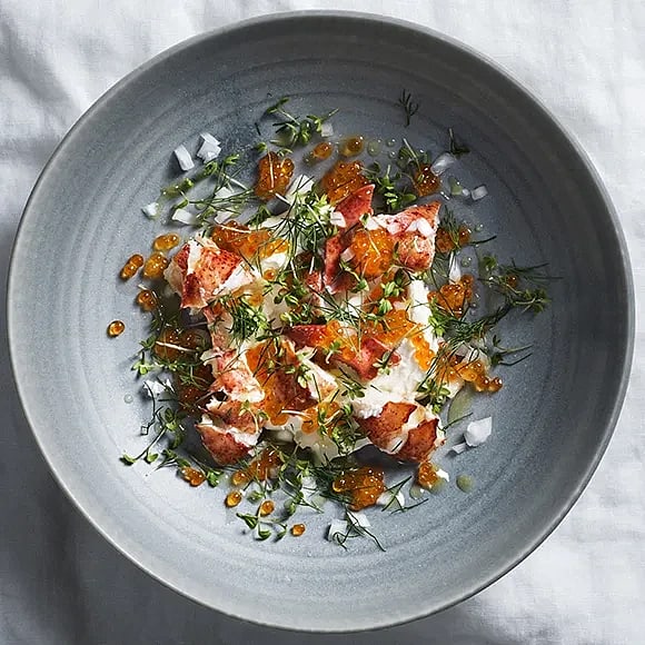 Hummer med citronsmetana, forellrom och krasse | Recept ICA.se