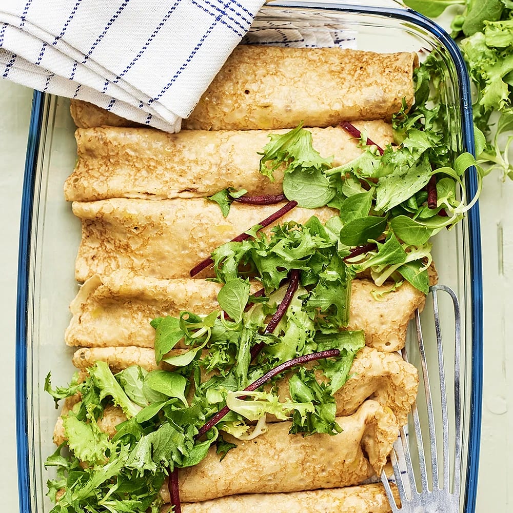 Champinjon- och baconfyllda crèpes | Recept ICA.se