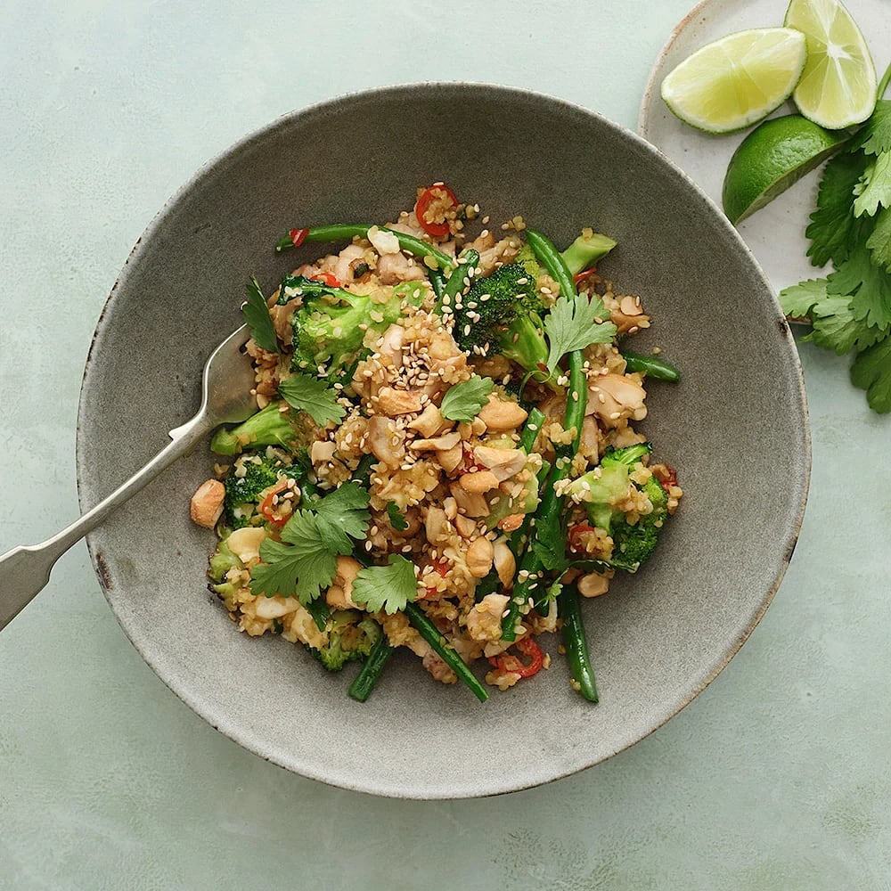 Stekt bulgur med kyckling och färska bönor | Recept ICA.se