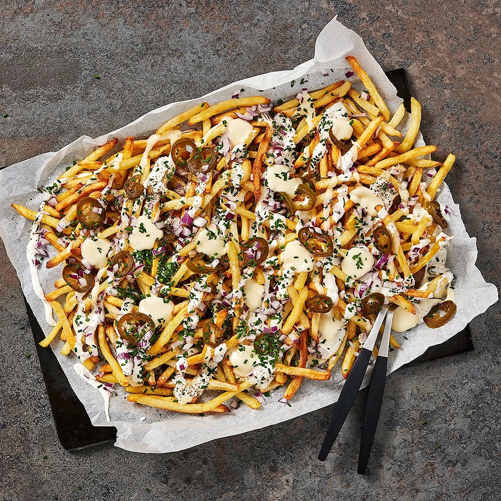 Dirty fries med ostsås | Recept ICA.se