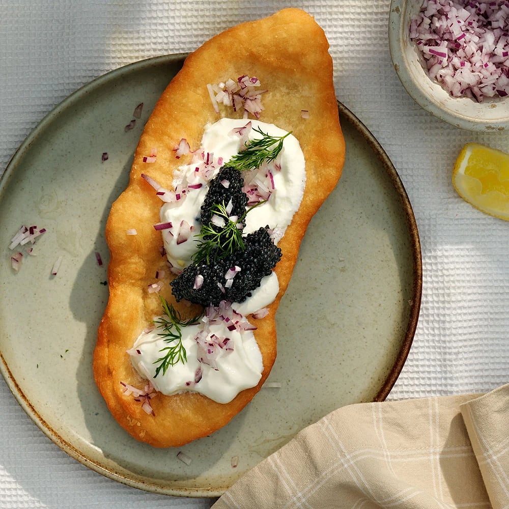 Langos | Recept ICA.se