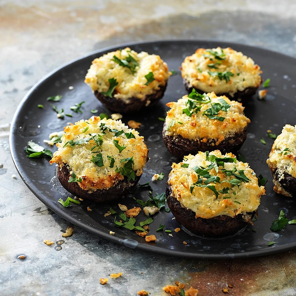 Fylld grillad portabello med örtfärskost | Recept ICA.se