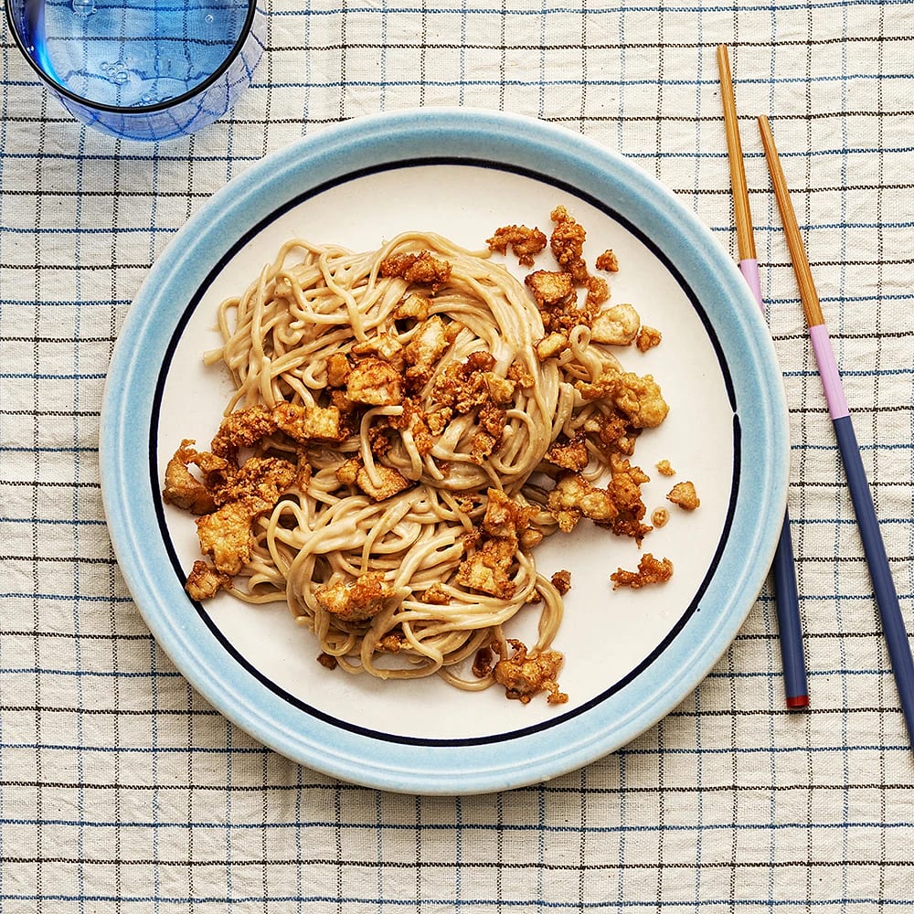 Krämiga tahininudlar med tofu | Recept ICA.se