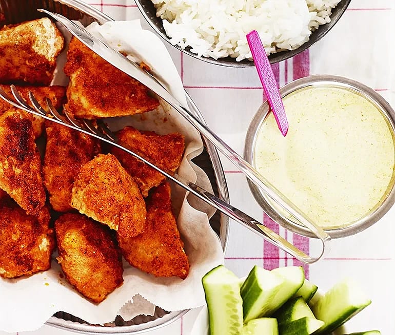 Chicken Nuggets med currydipp | Recept ICA.se
