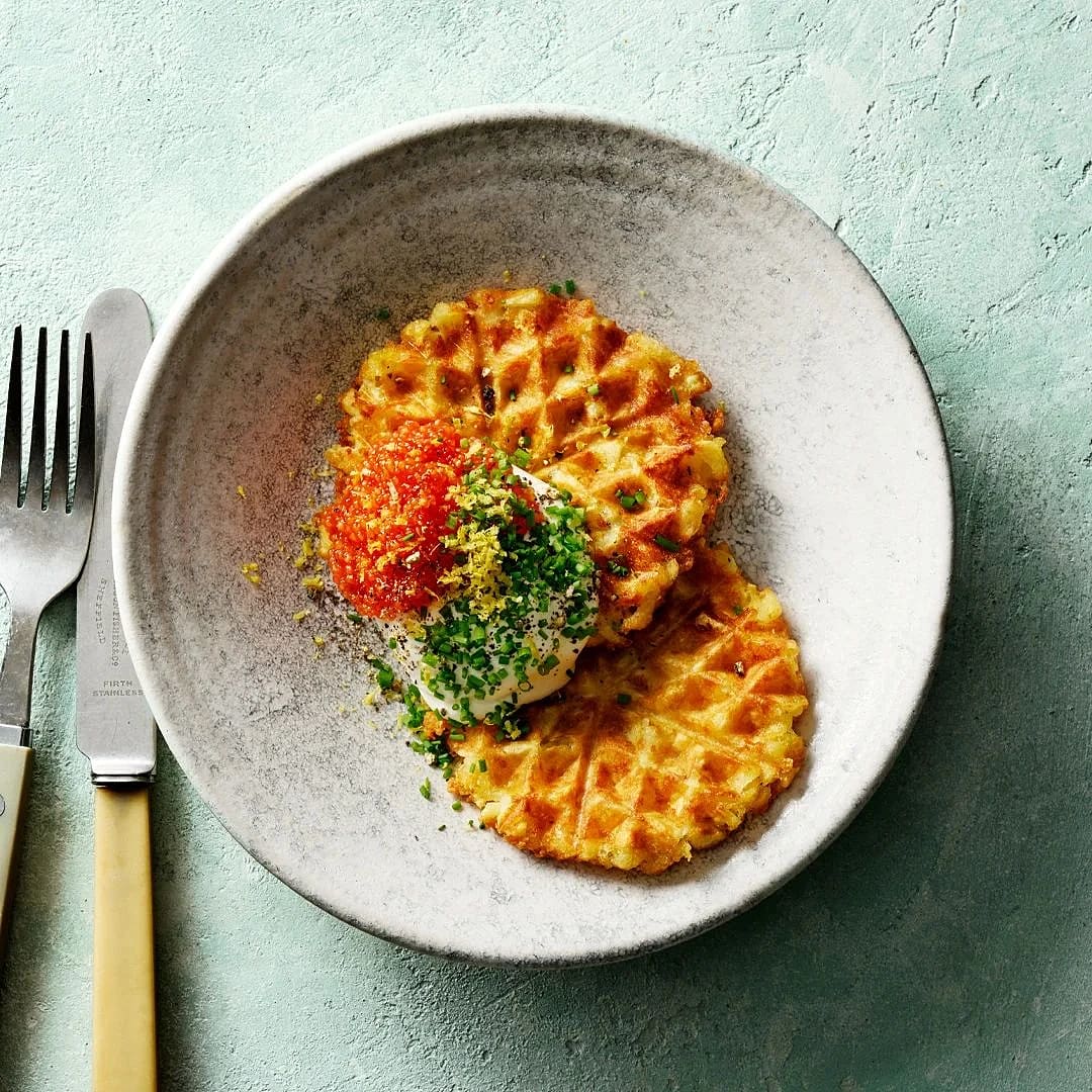 Potatisbullar i våffeljärn | Recept ICA.se