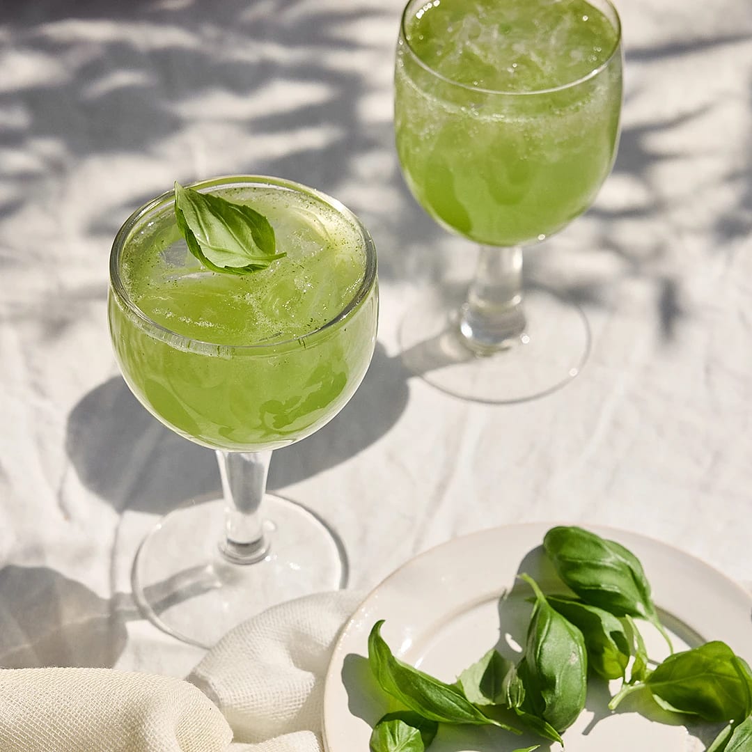 Basilikadrink med ingefära | Recept ICA.se