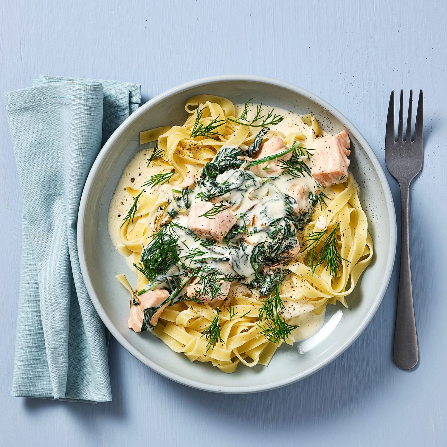 Krämig laxpasta | Recept ICA.se