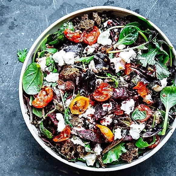 Lins- och rödbetssallad med chévre | Recept ICA.se