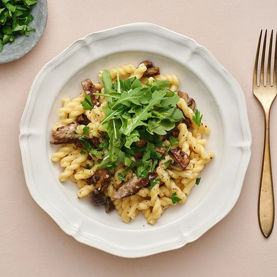 Pasta med svamp och fläskkarré | Recept ICA.se