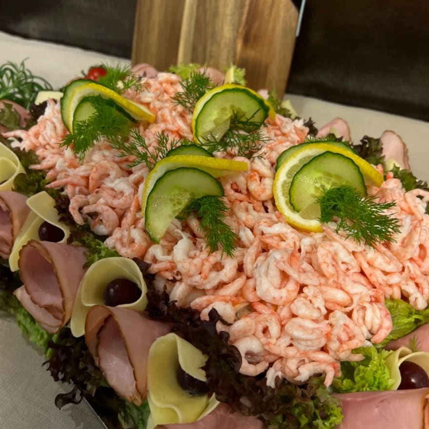 Smörgåstårta lyx | Catering ICA Kvantum Värnamo