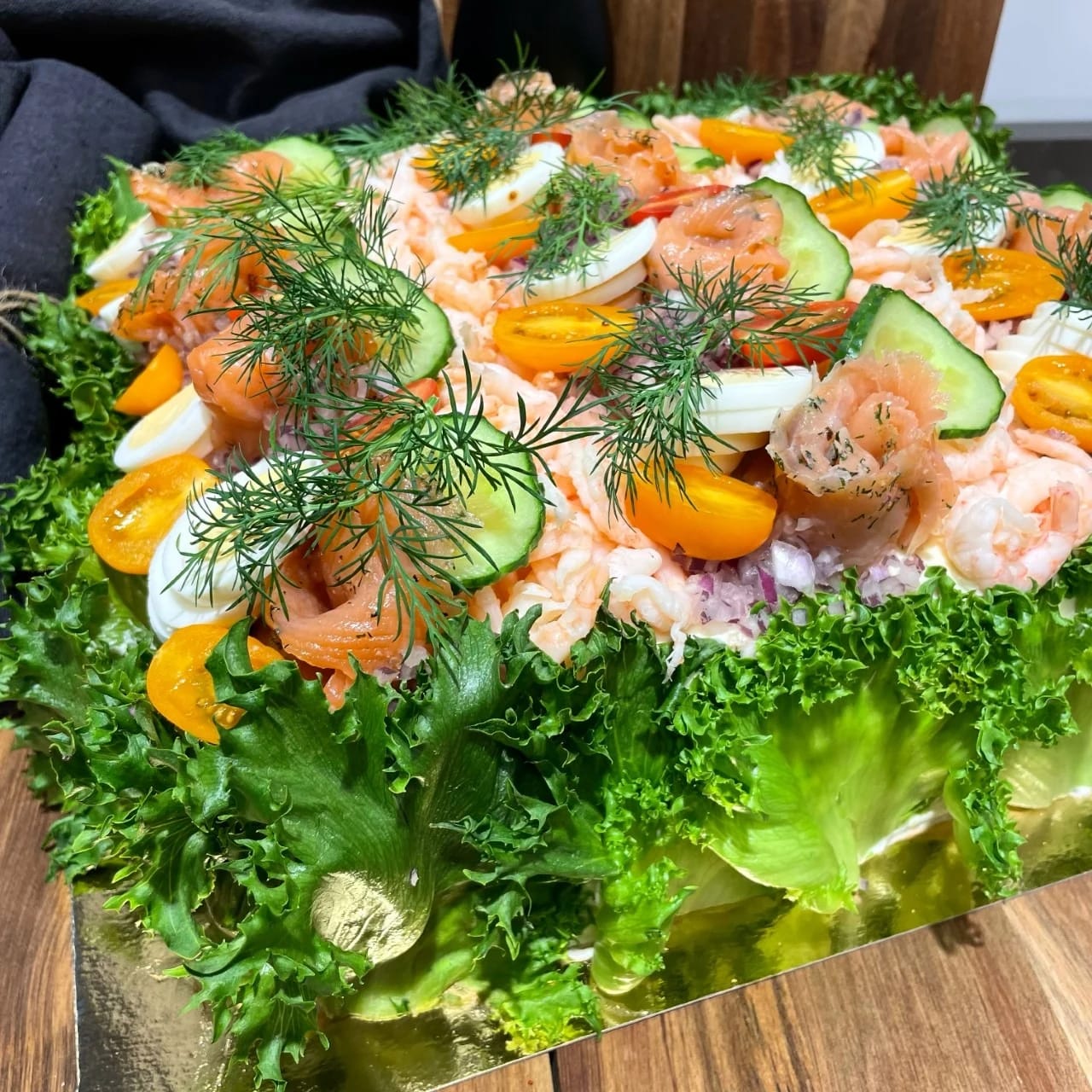 Lax & räktårta | Catering ICA Maxi Bollnäs