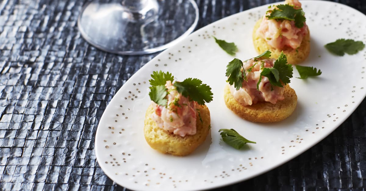 Bjud på läckra och goda kanapéer till festen, recepttips! | ICA