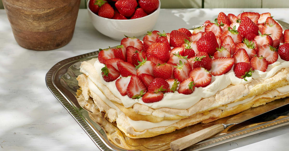 Midsommarmat - klassiska recept och praktisk lista | ICA