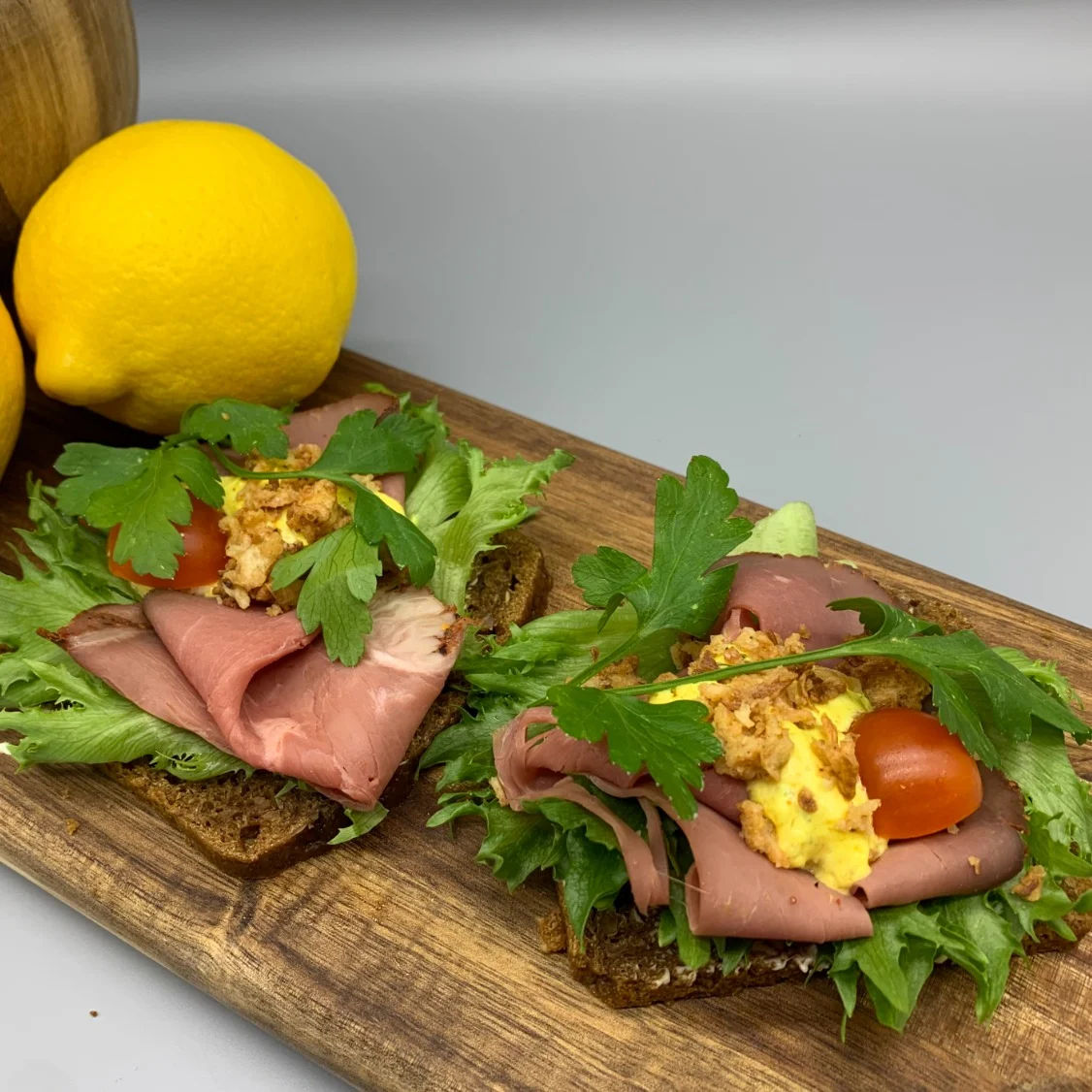 Smörrebröd med rostbiff | Catering Maxi ICA Stormarknad Växjö