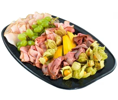 Charkbricka med potatissallad | Catering ICA Maxi Borlänge