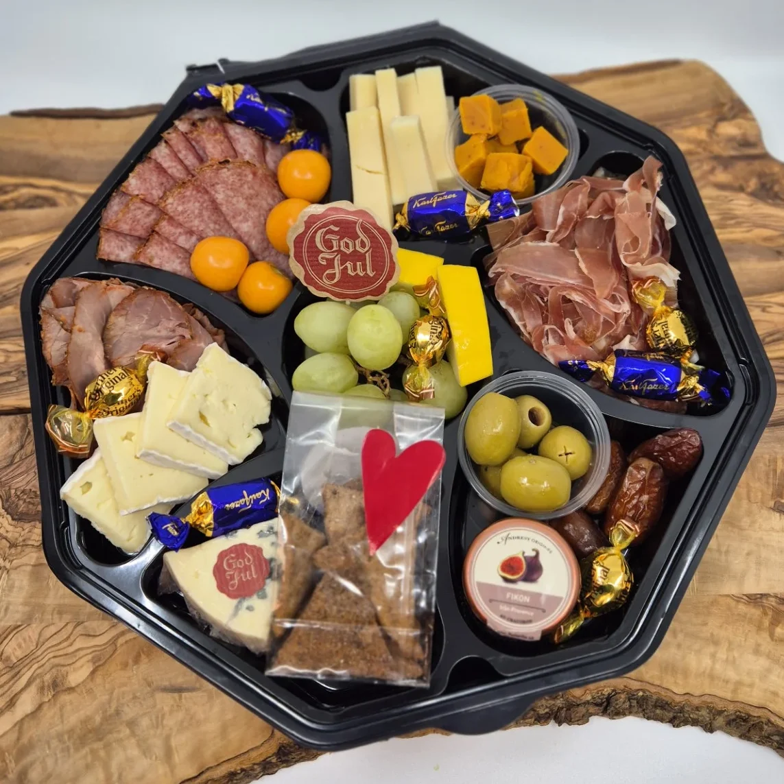 Tapasbricka jul | Catering ICA Maxi Linköping