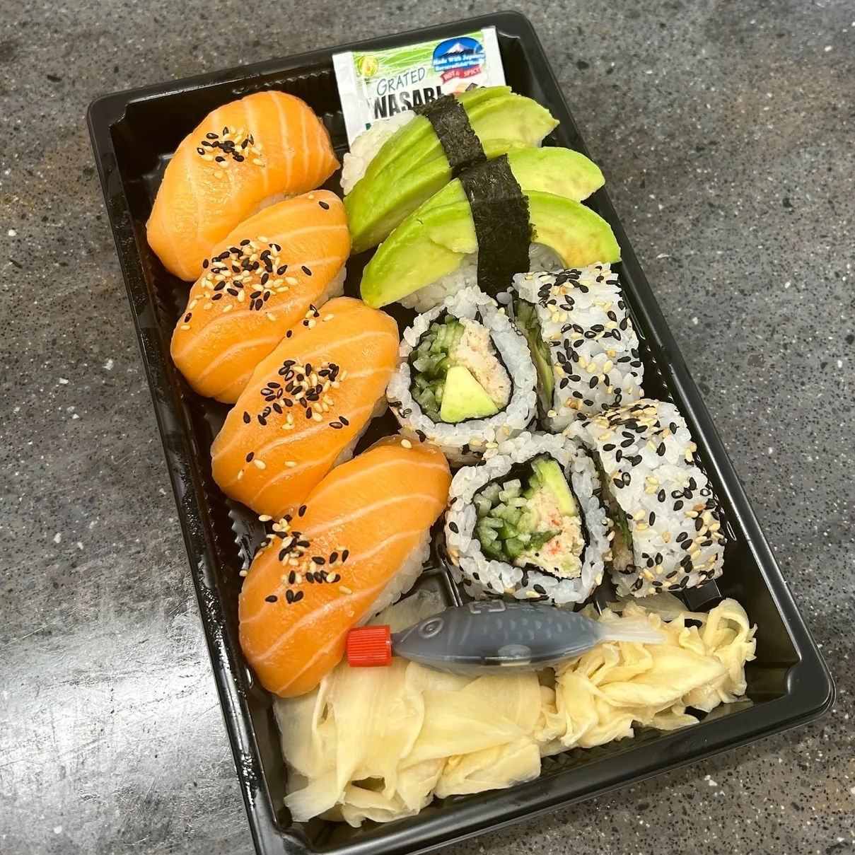10 Klassisk Sushi | Catering ICA Maxi Kristinehamn