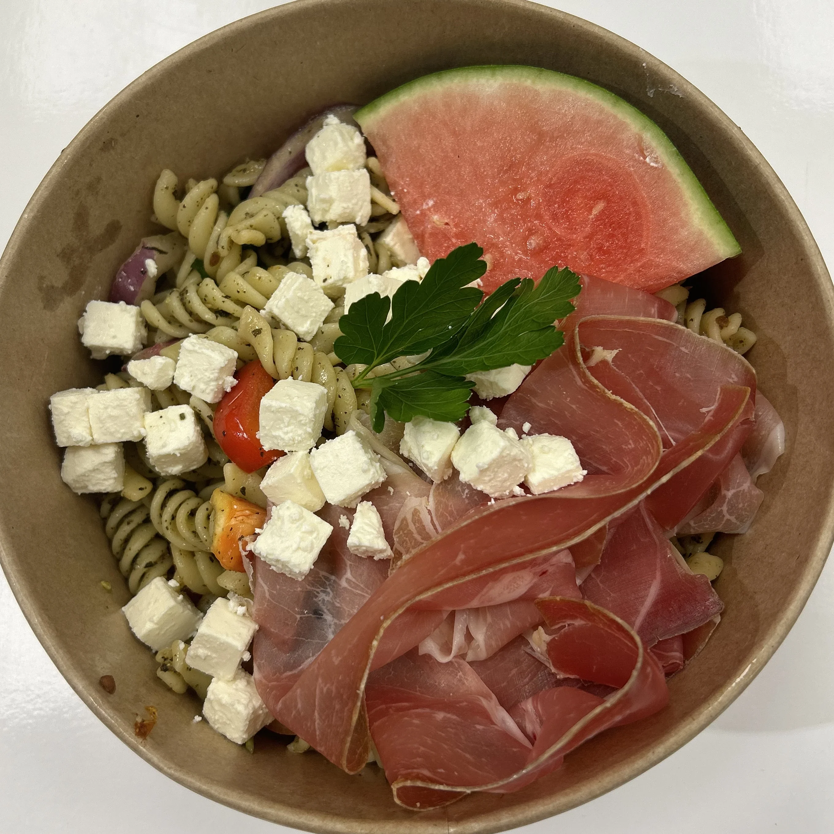 Pastasallad med prosciutto | Catering ICA Kvantum Karlssons