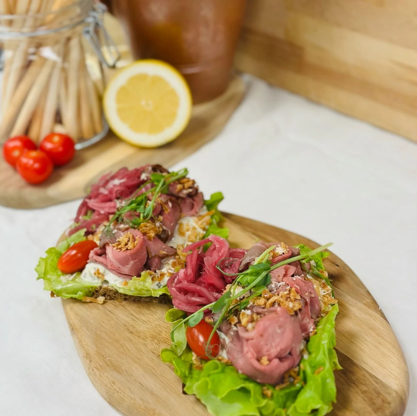 Smörrebröd - Rostbiff & remoulad 2-pack | Catering ICA Supermarket ...