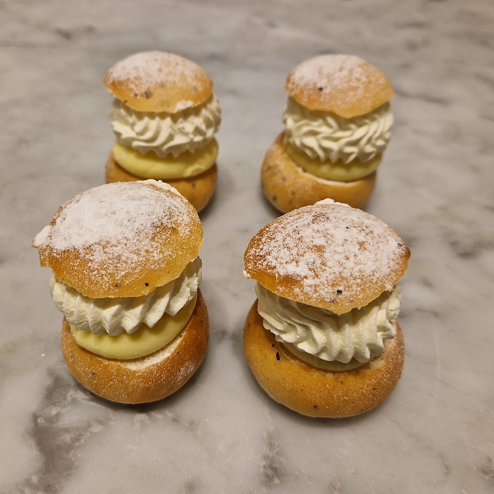 Mini-semla 4-pack | Catering ICA Maxi Värmdö