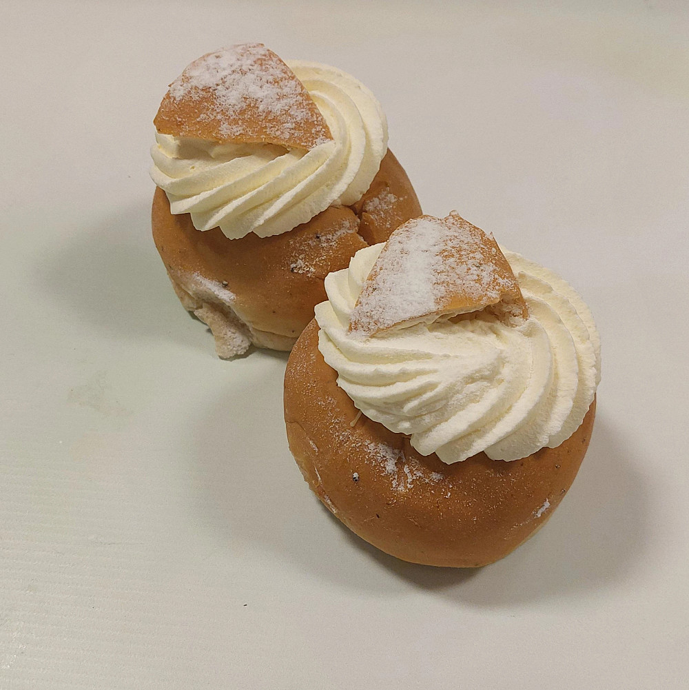 Semla med vaniljkräm | Catering ICA Maxi Flemingsberg