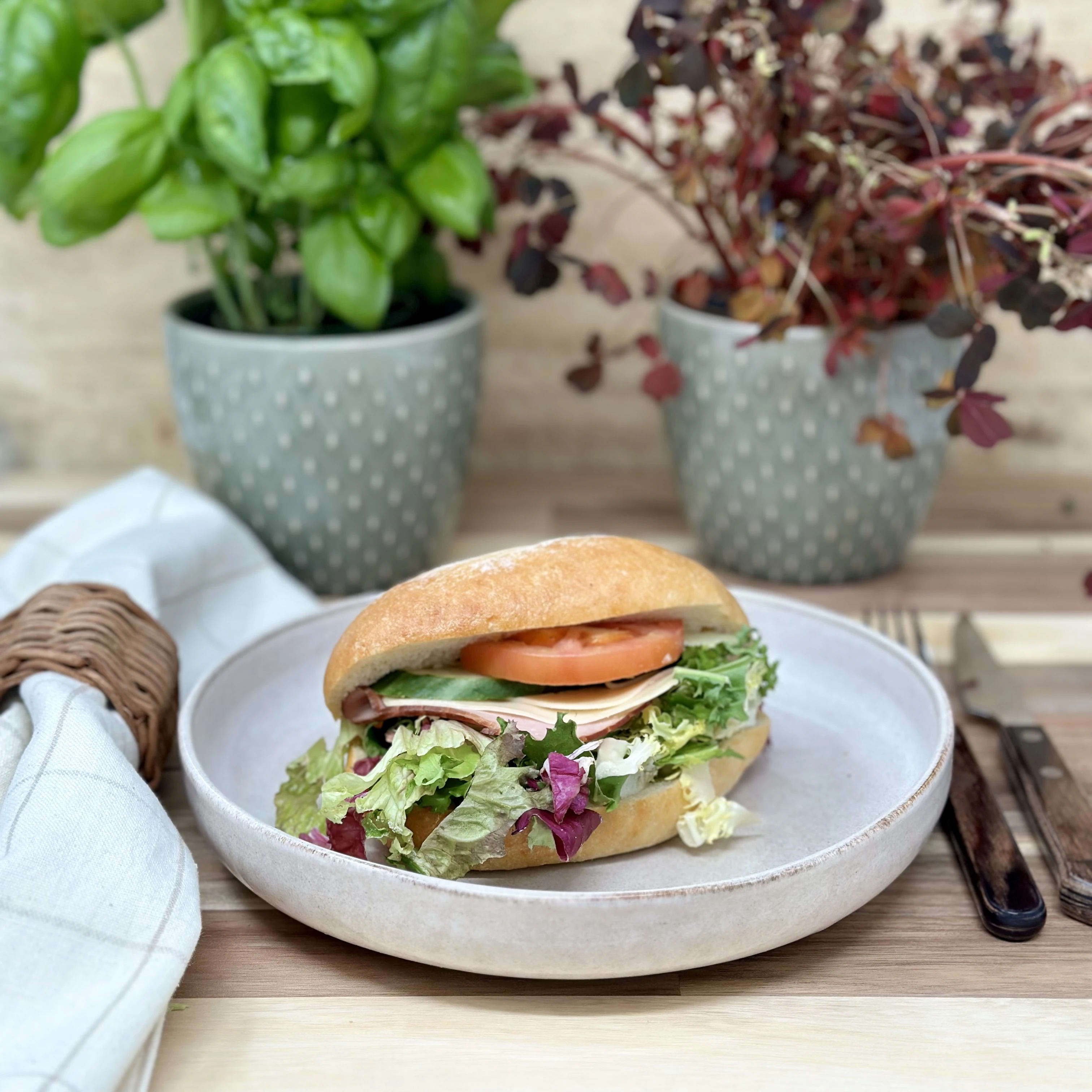 Fralla med ost och skinka | Catering ICA Kvantum Kungsbacka