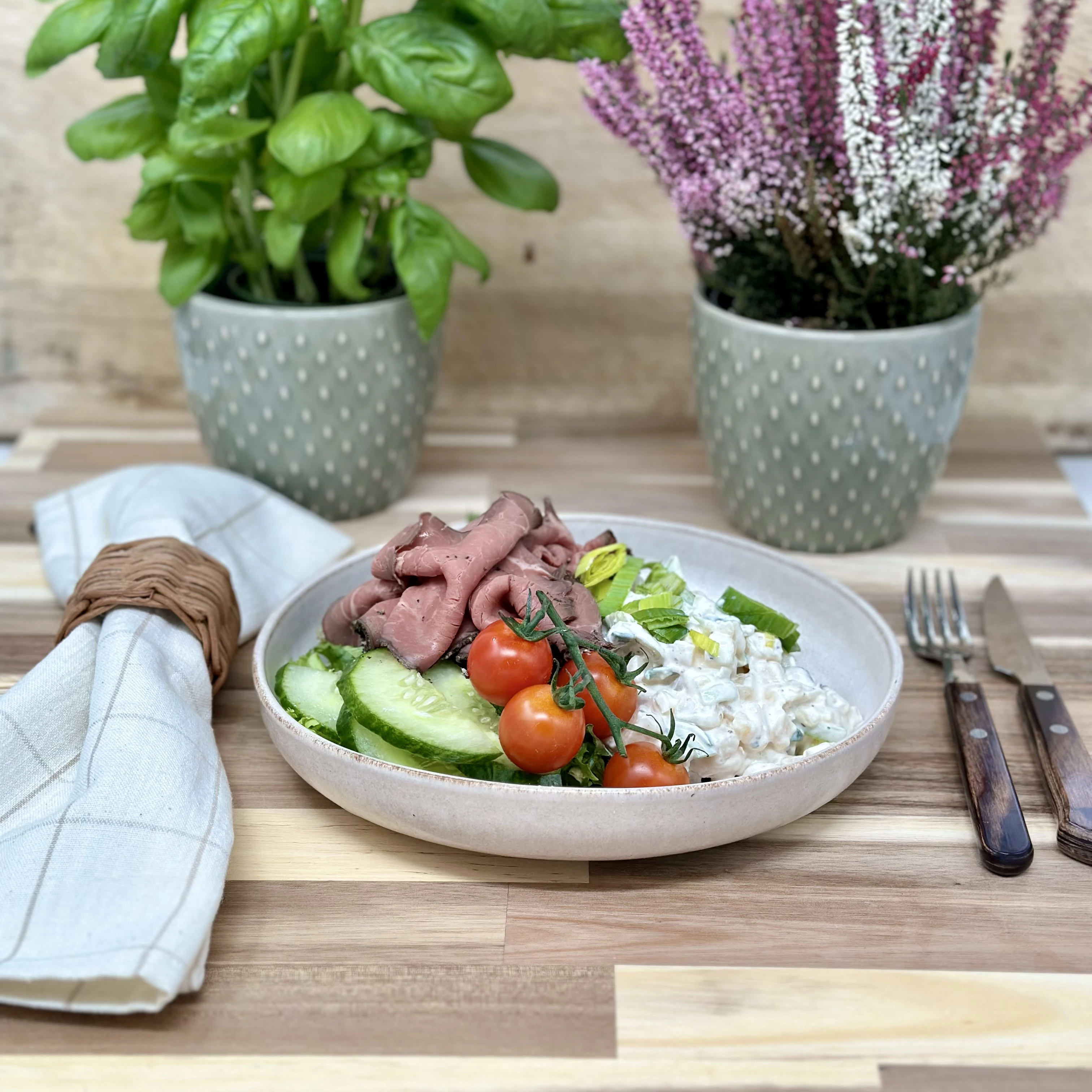 Rostbiff och potatissallad | Catering ICA Kvantum Kungsbacka