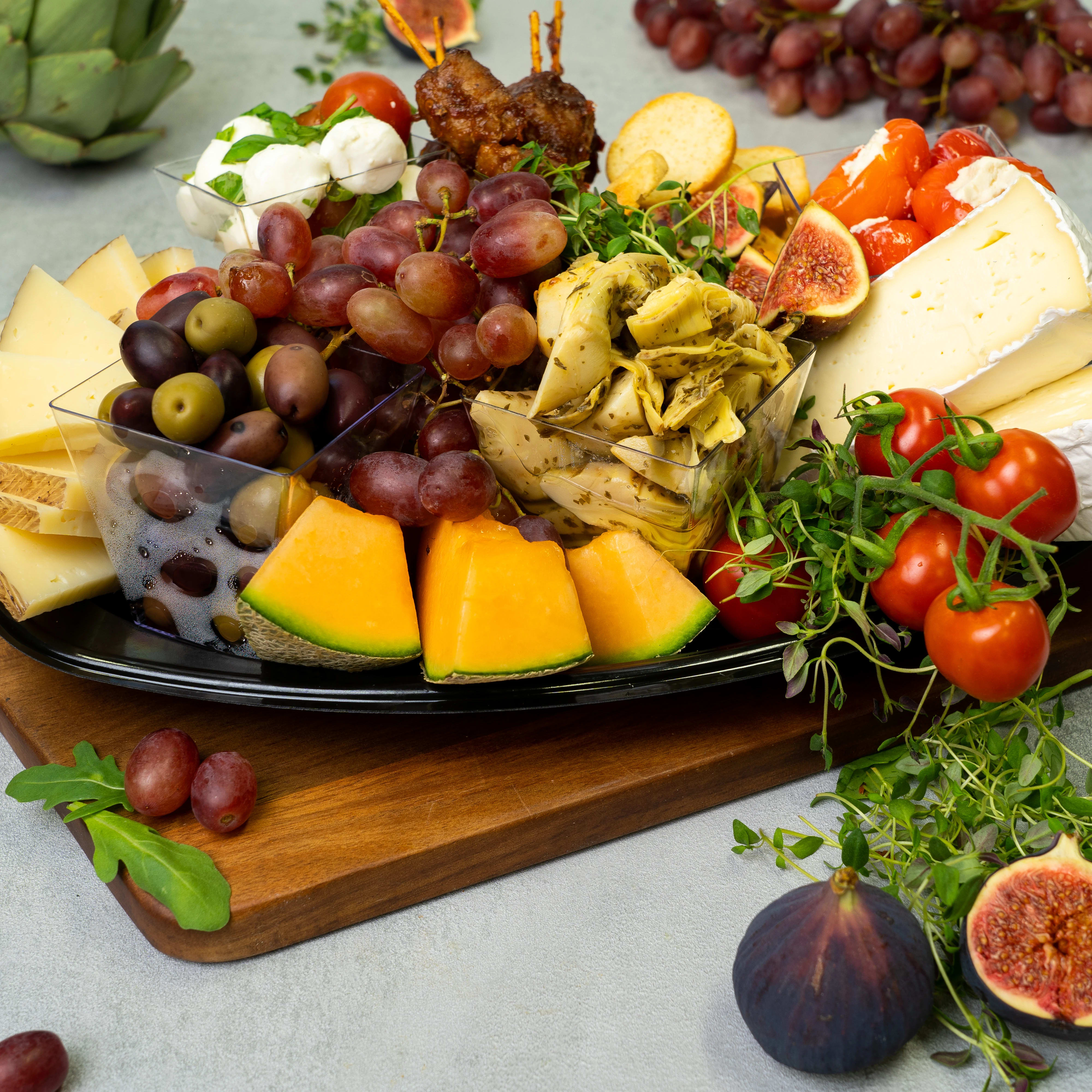 Våra egna chark- och ostbrickor | Catering ICA Kvantum BEA Livsmedel