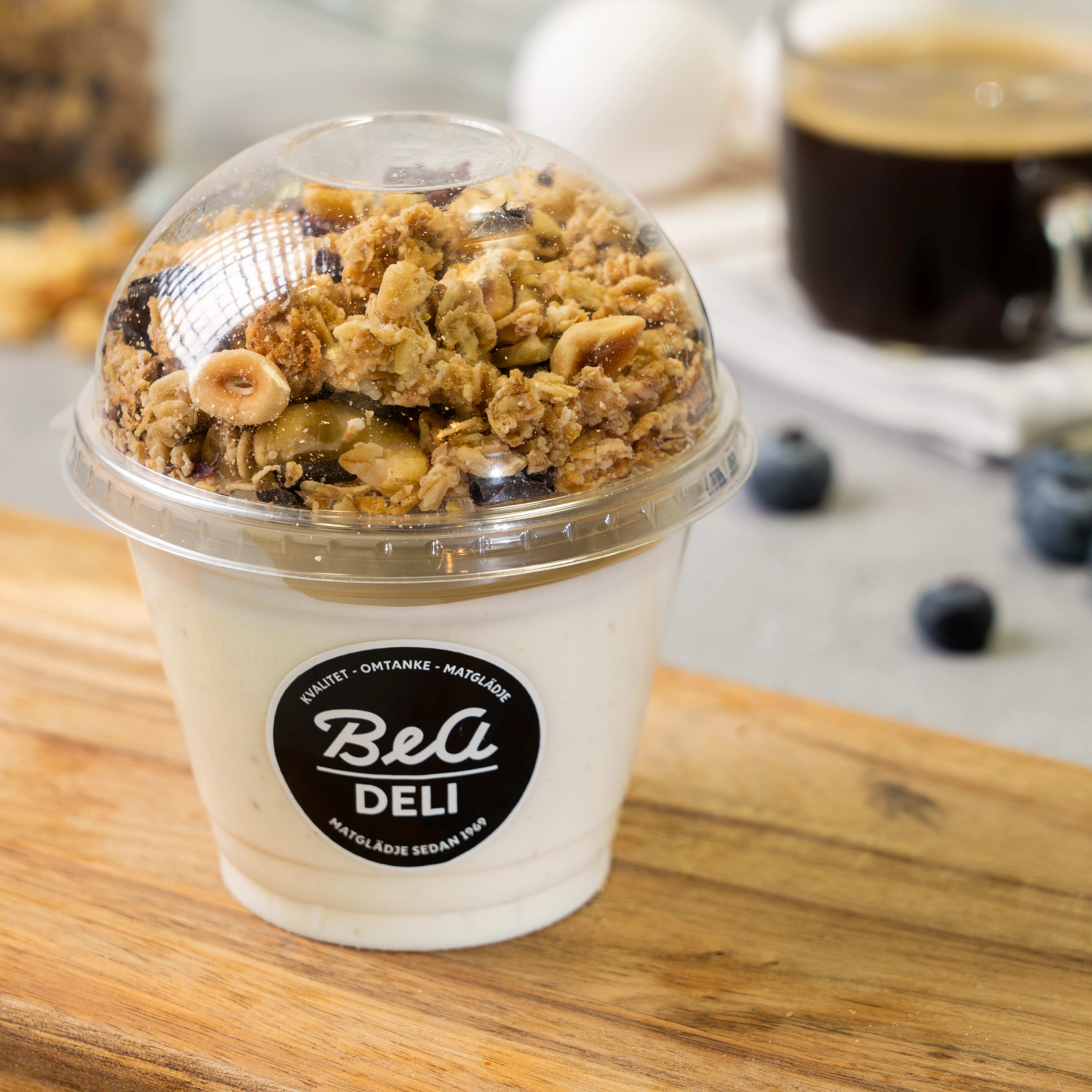 Yoghurtbägare med granola | Catering ICA Kvantum BEA Livsmedel