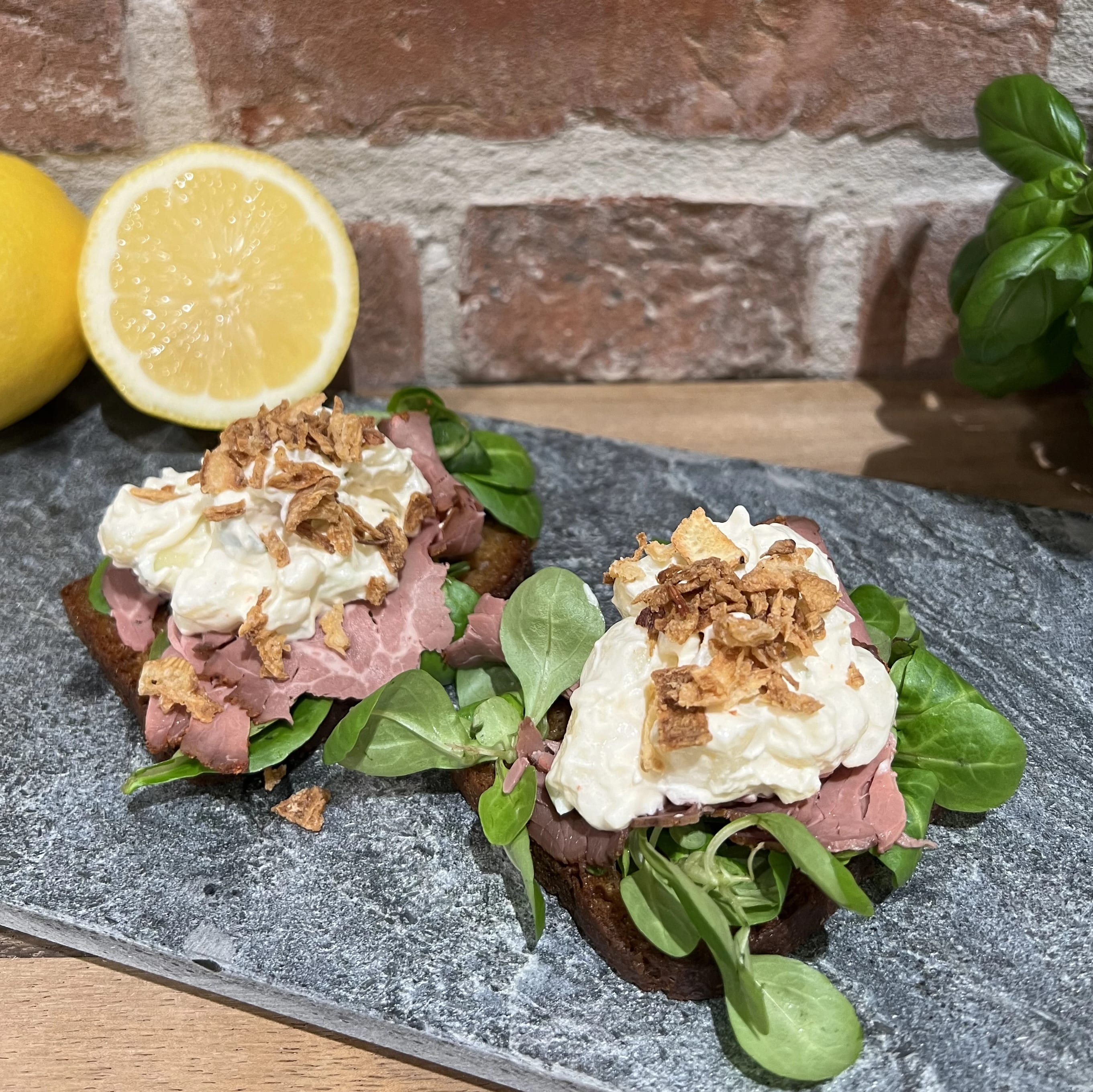 Smörrebröd rostbiff | Catering ICA Supermarket Skellefteå Torg