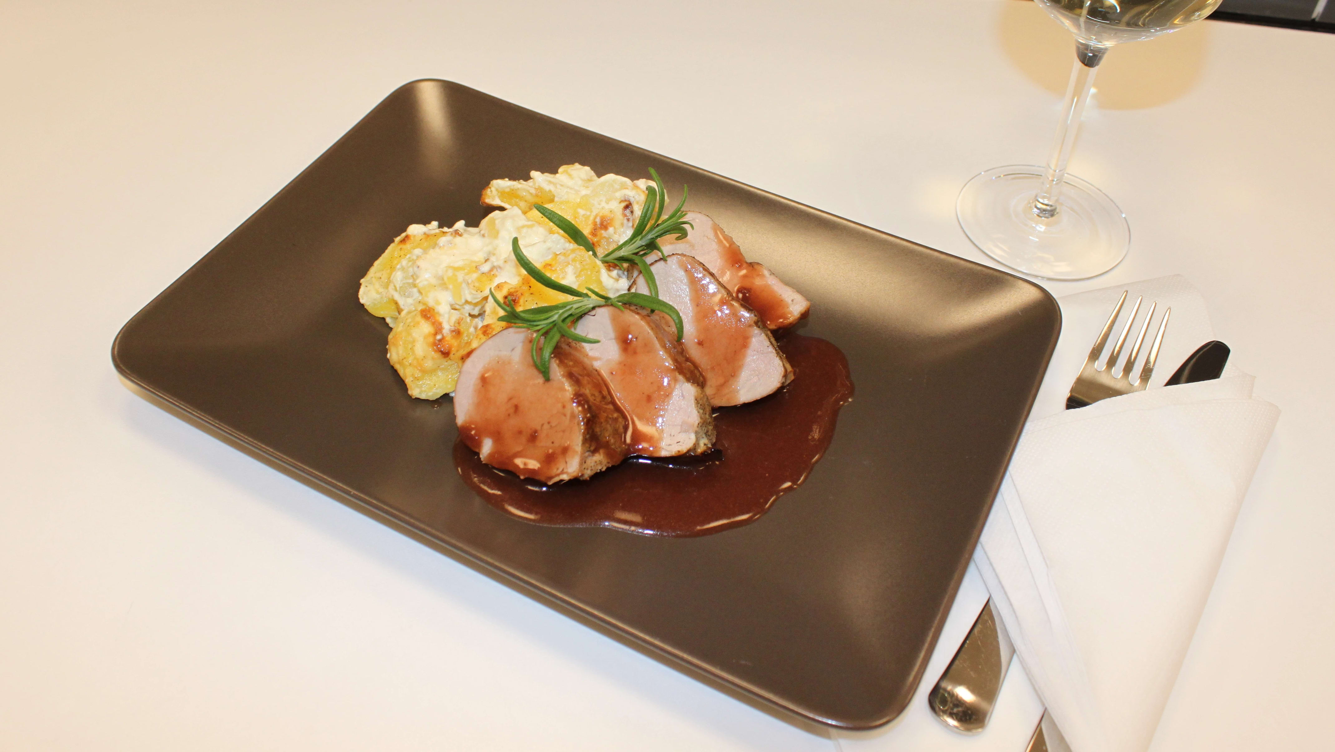 Beställ din catering hos ICA Supermarket Robertsfors i ROBERTSFORS
