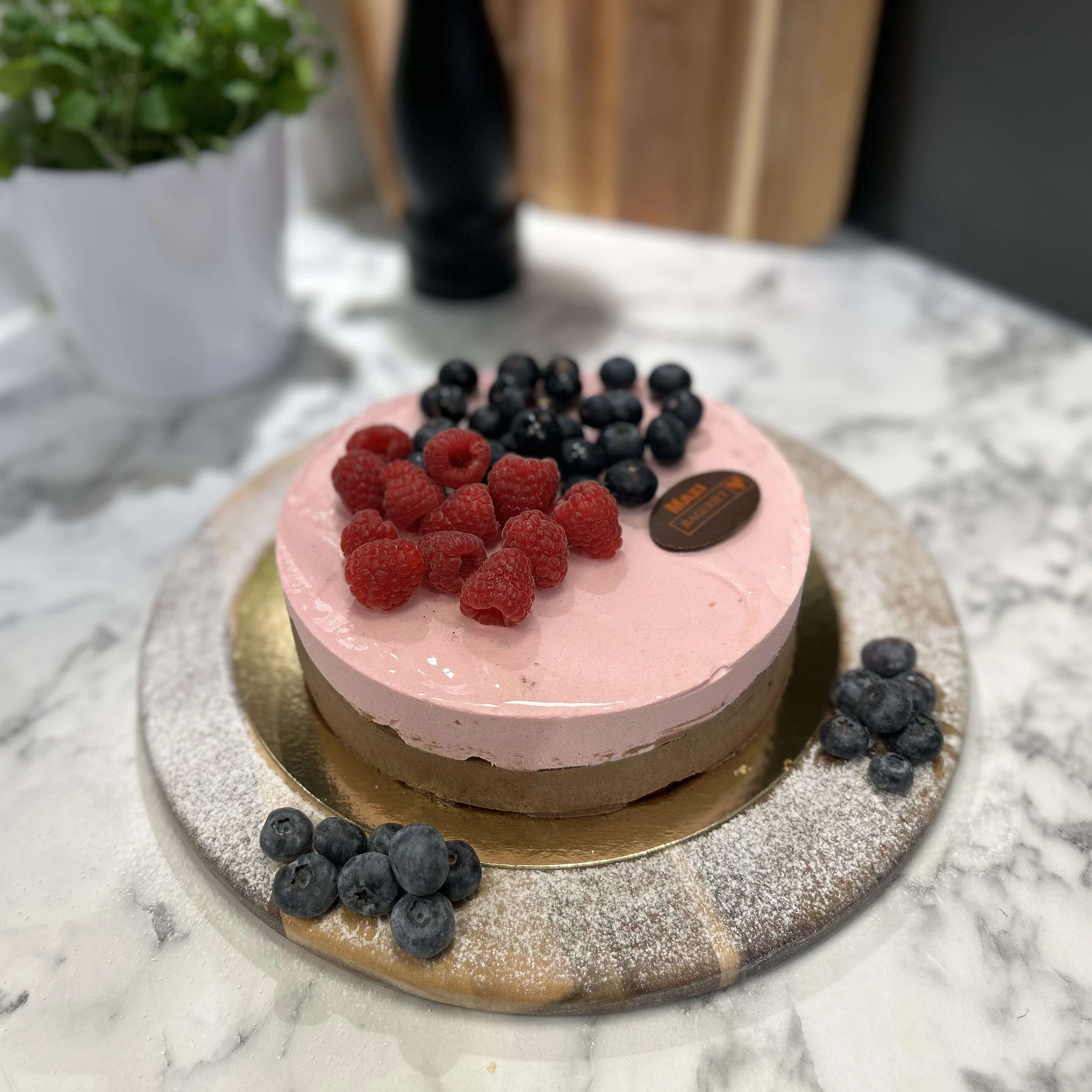 Jordgubb & Chokladmousse | Catering ICA Maxi Burlöv