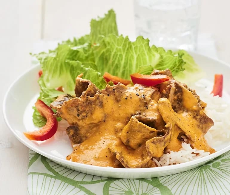 Viltskav med krämig paprikasås | Recept ICA.se