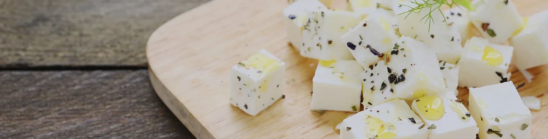 Recept med fetaost - paj, kyckling, lax och köttfärsbiffar med fetaost ...