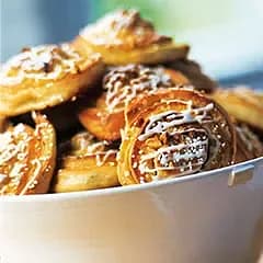 Bullar i långpanna recept | ICA