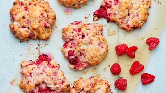 Hallon - fakta, tips och somriga recept | ICA